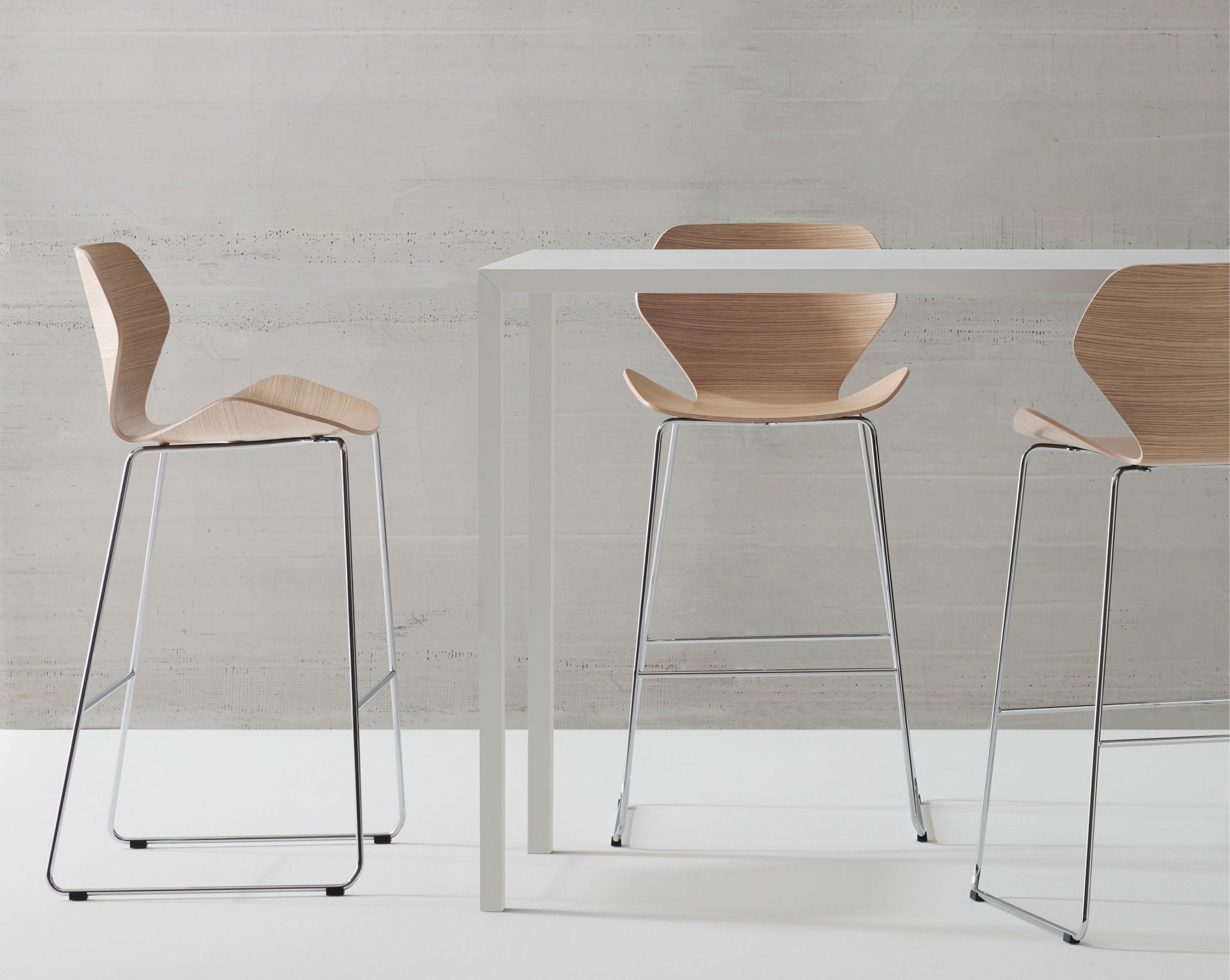 Restaurant Bar Stools Buying Guide - WebSta.ME