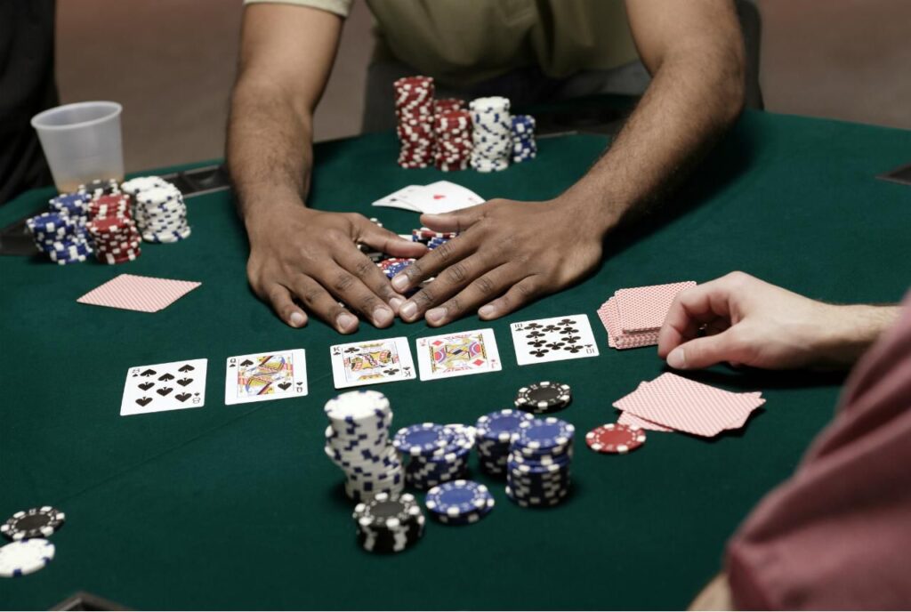 Ways to Build a Bulletproof Poker Hands Chart - WebSta.ME