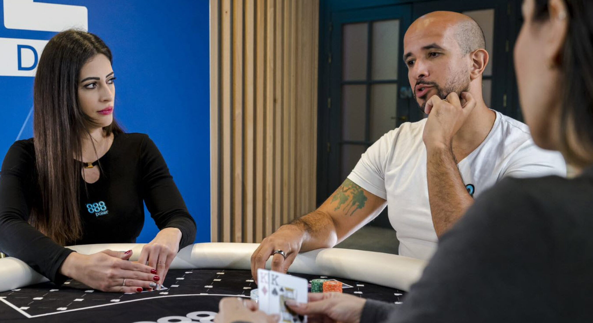 Poker Psychology: Exploring Mental Strategies and the Art of Bluffing ...